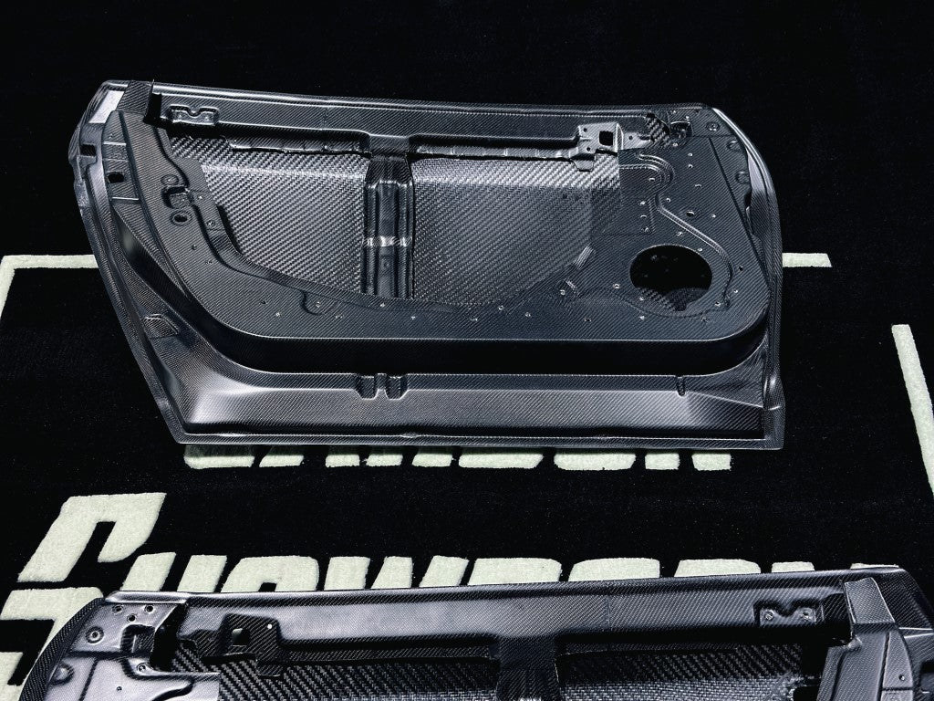 Nissan GTR R35 Aftermarket Parts - Aero Republic Doors Replacement ...