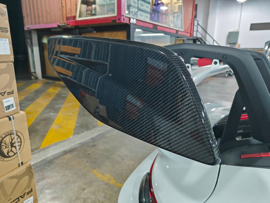 Porsche 911 992.1 GT3RS Aftermarket Parts - Aero Republic Rear Wing End ...