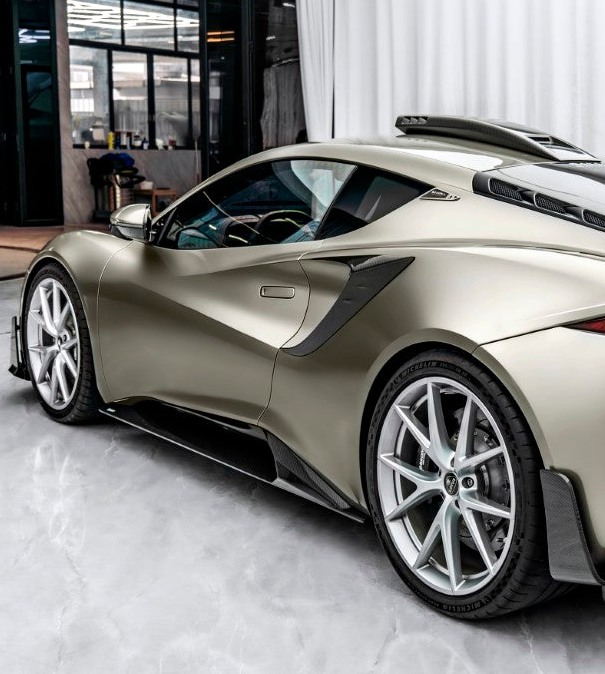 Lotus Emira 3.6 V6 2.0 Aftermarket Parts - CMST Tuning Side Skirts Dry ...